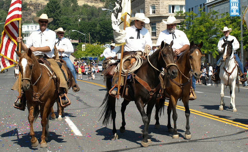 Our Enormous 2014 Lassen County Fair Parade Gallery! | SusanvilleStuff.com